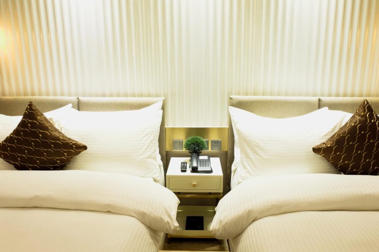 Uma Hotel + Residences Naga City – Naga City Hotel and Condominium