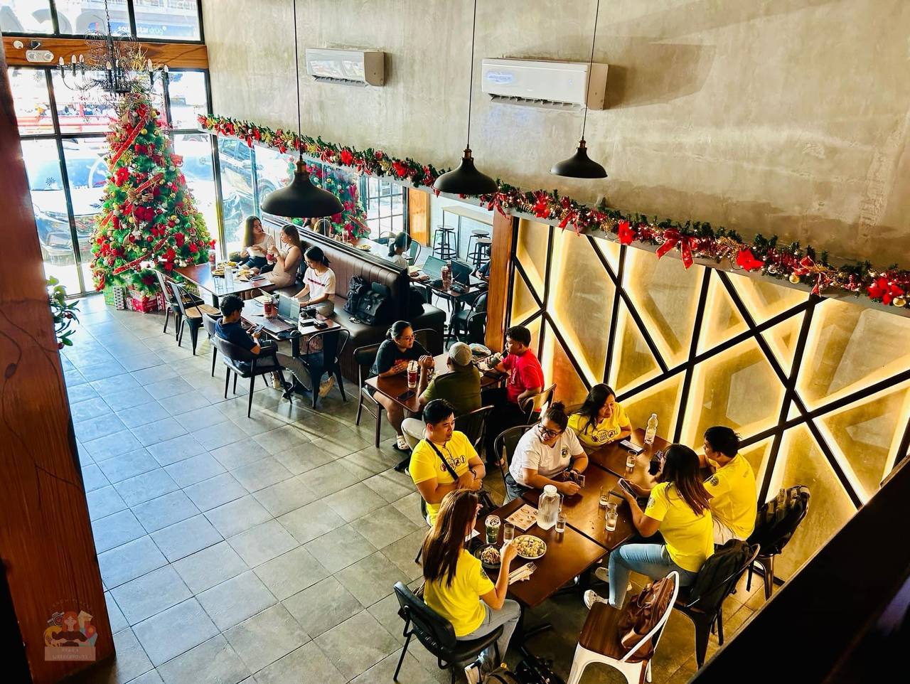 A Traveler’s Guide to the Best Coffee Shops Near UMA – Uma Hotel ...