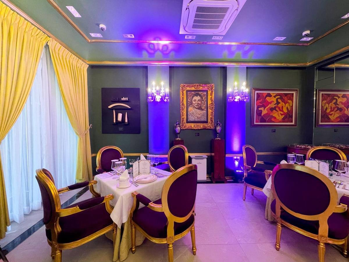 Perfect Date Spots near UMA: Fancy Cafes and Restaurants – Uma Hotel ...